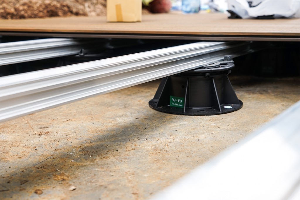 VersiFrame®: Raised paving and decking substructure system